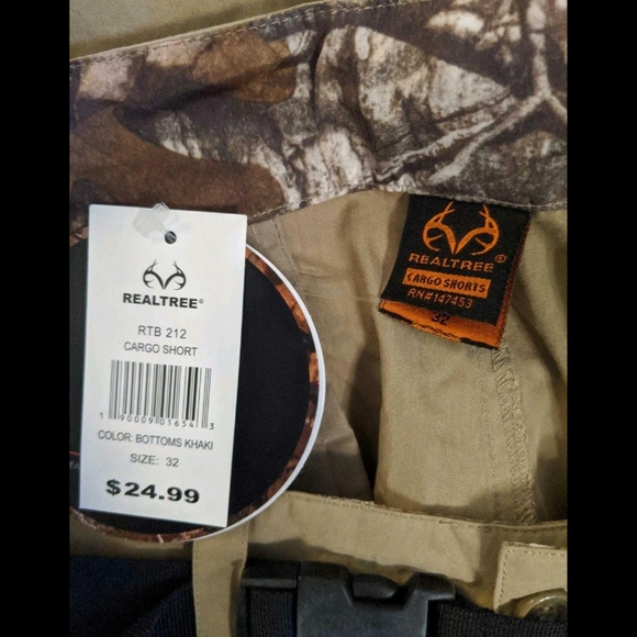 Realtree | Shorts | Real Tree Brand Cargo Shorts Size 32 | Poshmark